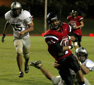 KIF Football - Kaua‘i defeats Kapa‘a, 40-6 - Hawaii High School ...
